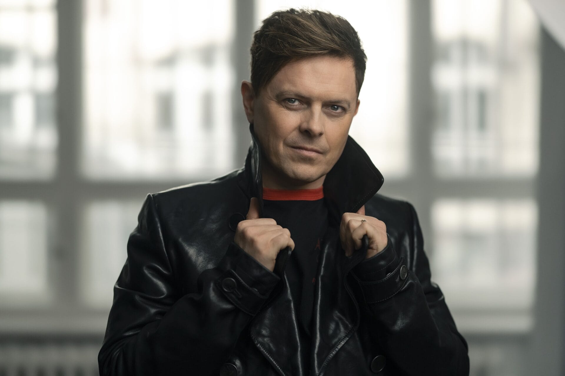 Michael Patrick Kelly geht 2026 mit neuem Album auf Tour - Infos ...