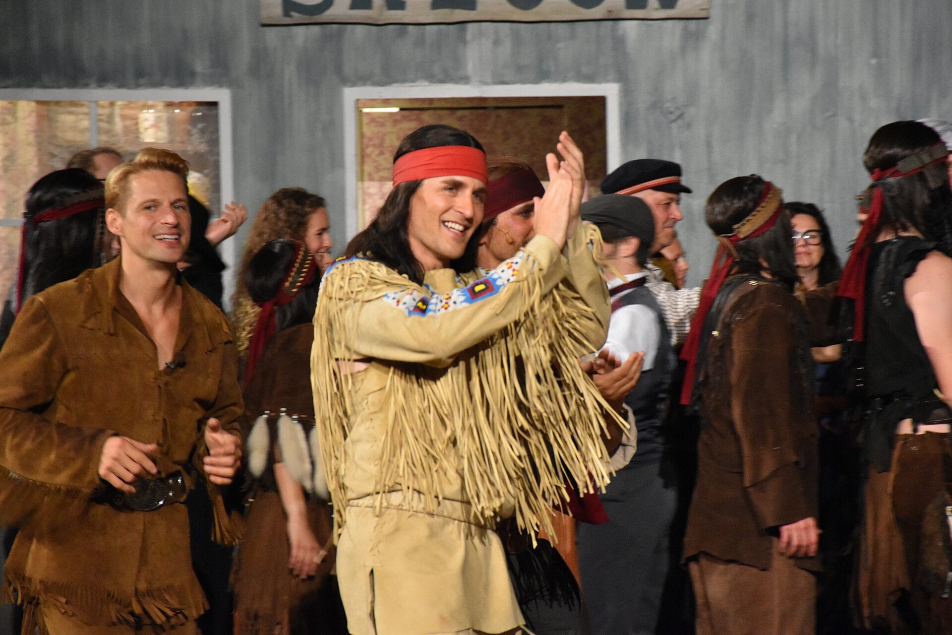 Karl-May-Spiele Bad Segeberg 2025: Die schönsten Fotos der "Halbblut ...